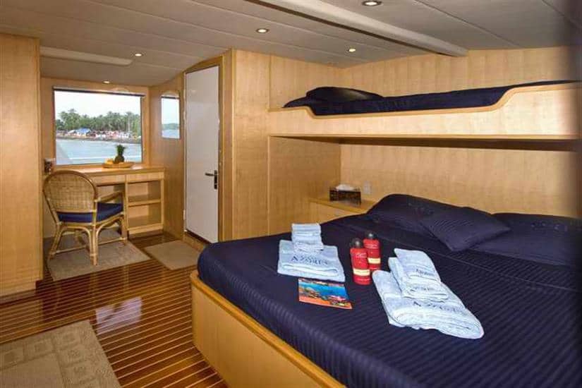 MV Atlantis Azores Liveaboard Review – Anilao, Batangas, Bohol Island ...
